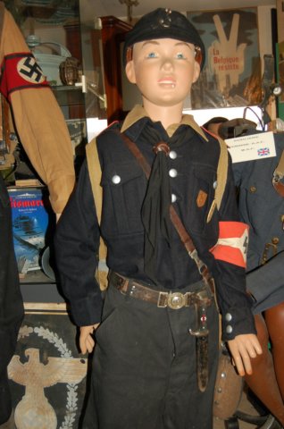 47 Jung Volk (Nazi Youth Organisation)